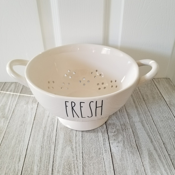 Rae Dunn | Kitchen | Rae Dunn Fresh Colander | Poshmark